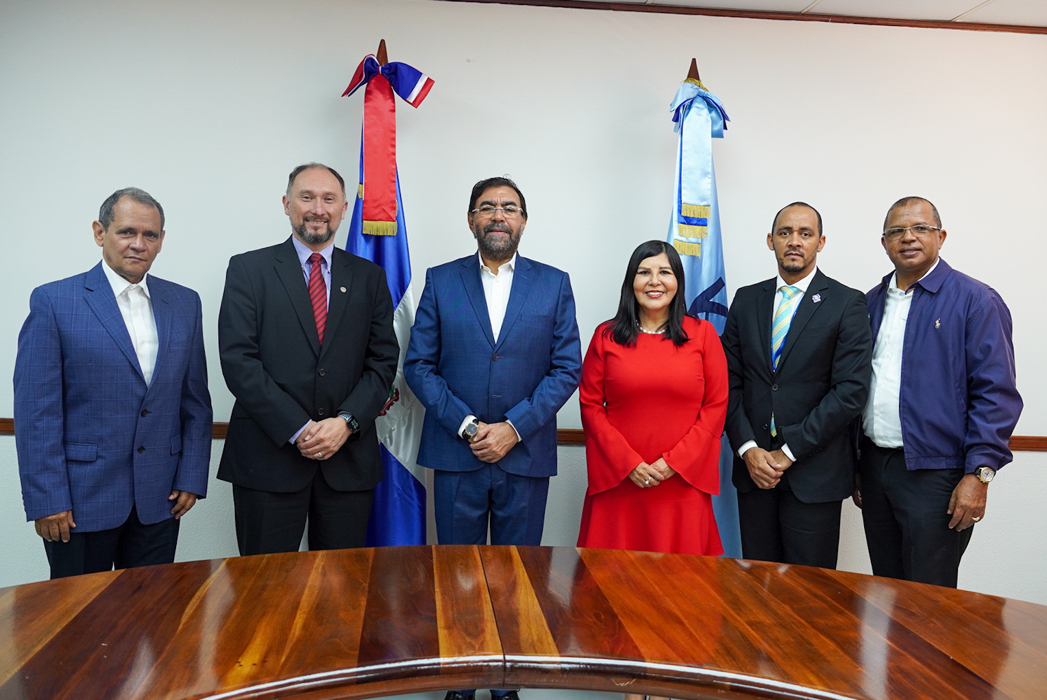 INDRHI anuncia apoyo a la AIDIS para Congreso Interamericano de ...